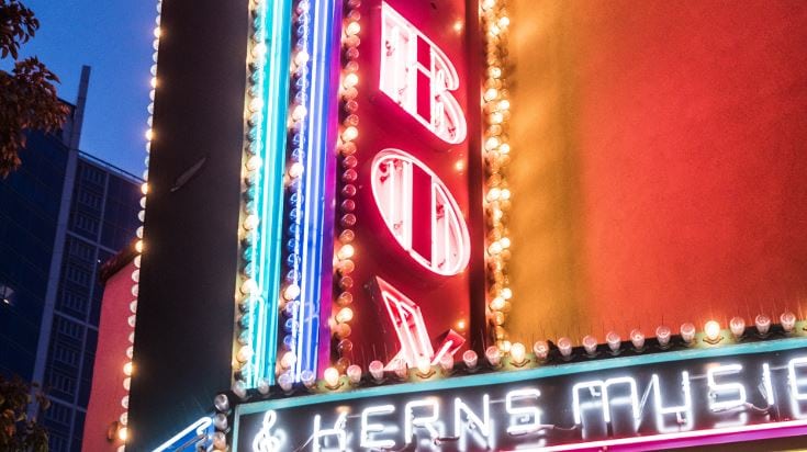 Onni Group Plans To Demolish Showbox To Build 44-Story Tower