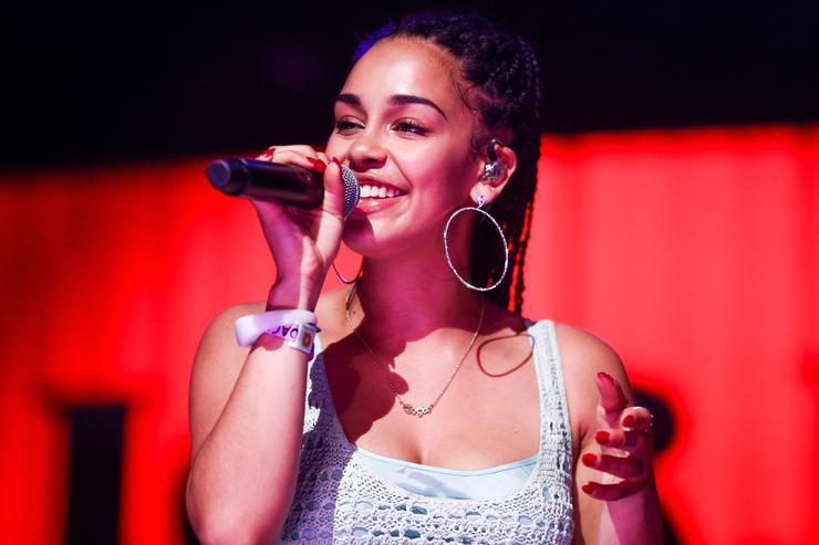 Jorja Smith Sells Out the ShowBox on Monday Night To Kick Off Her Tour