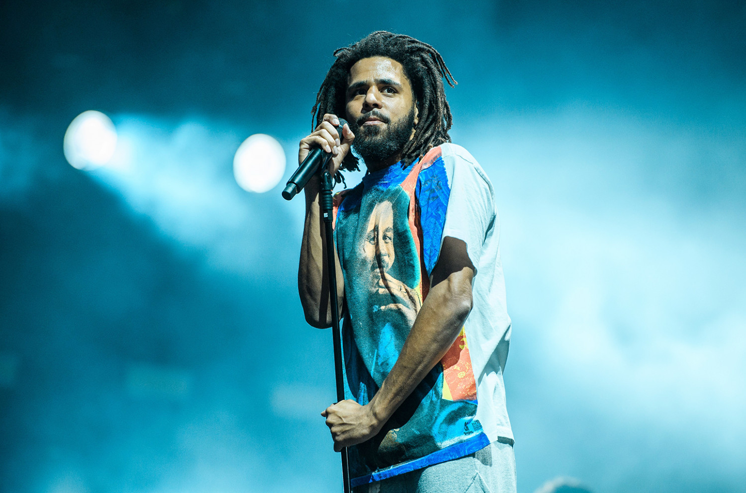 J. Cole Releases His New Single Titled "Middle Child"