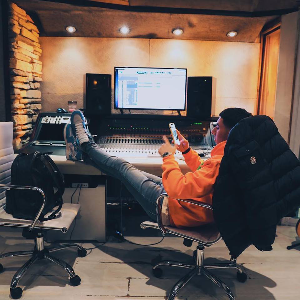 Leo Talks New Single "Secrets" and Personal Life In Intimate Interview