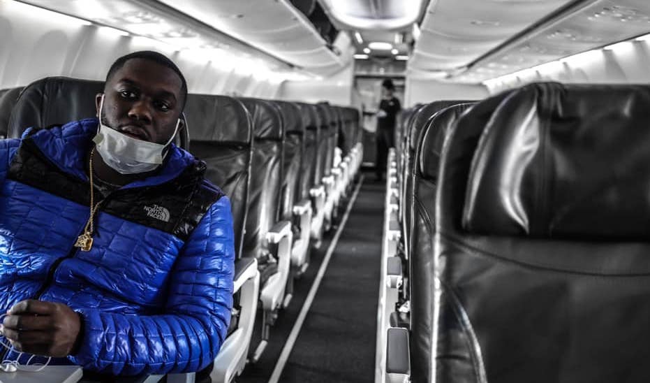 Mafi D Personifies Realness In His Visual For "One Sided Friendship"