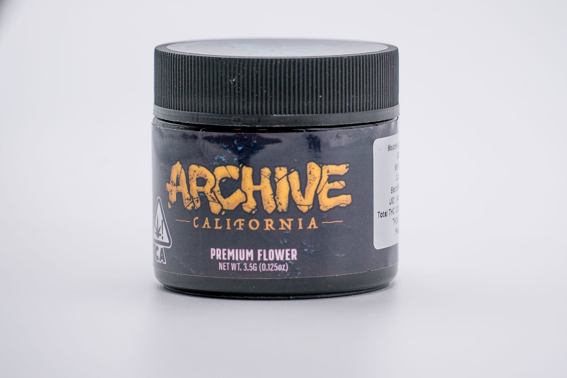 Moonbow 112 Strain Review Featuring Archive California