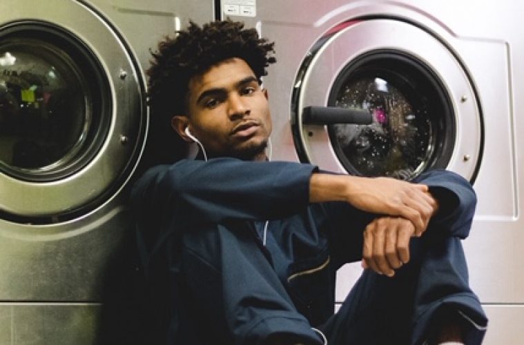 Jaywop Teams Up With Deante’ Hitchcock On Shiny New Single "Gold"