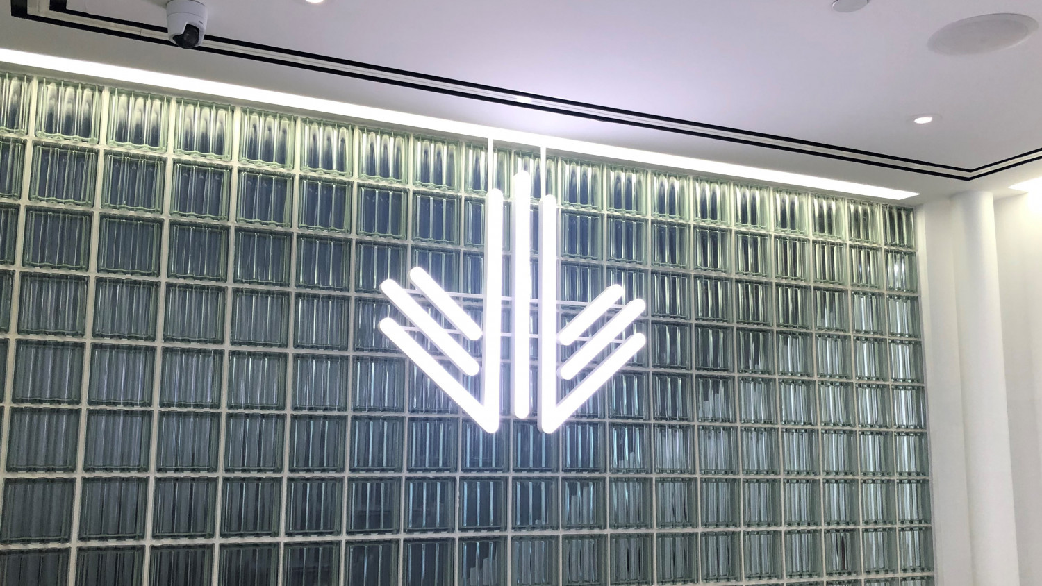 Coast Cannabis Infused Milk and White Chocolate Bars from Ascend Boston ...