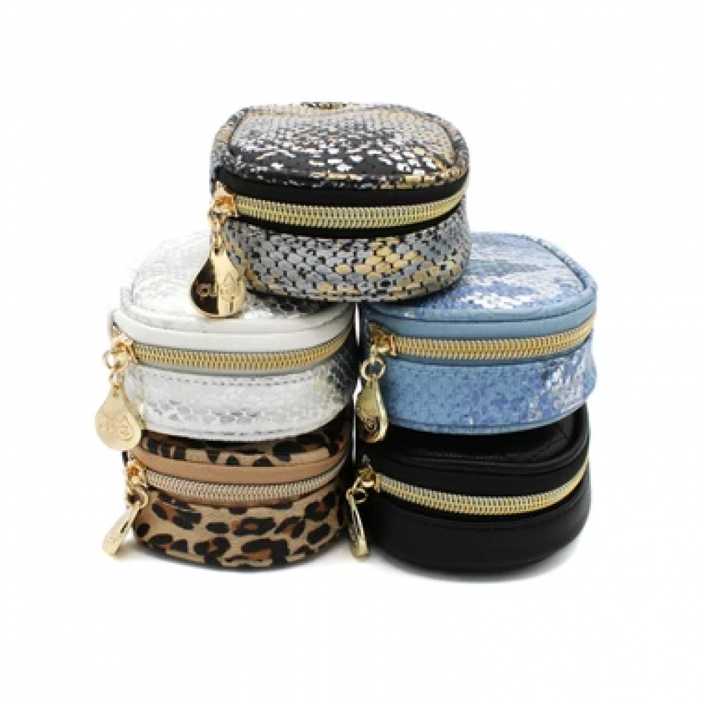 Cura Designs Affordable Feminine CBD Bags for a Wide Audience