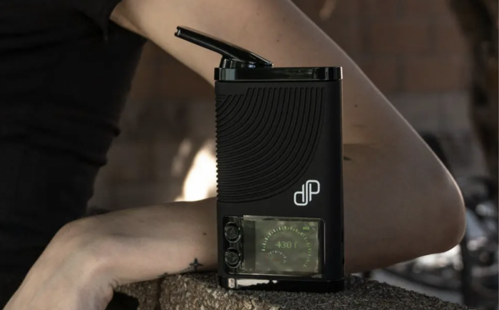 Boundless CFX Vaporizer Allows You To Consume Dry Herb And Concentrates ...