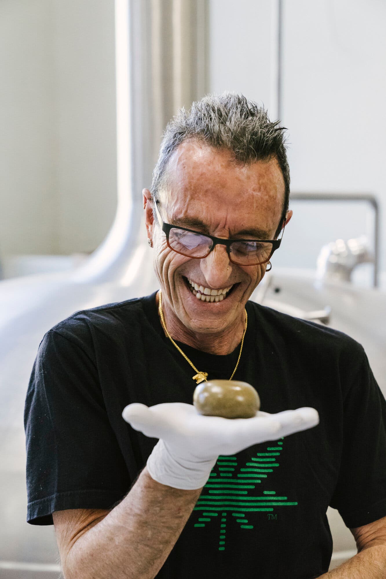 Frenchy Dreams Of Hashish Documentary Now Screening Across The US