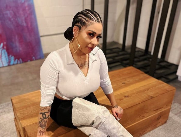 Bella Mac Is Here To Talk "Numbers" Out Of Yakima