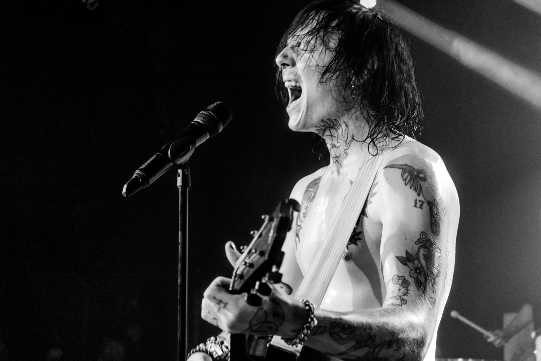 Sueco Shreds At The Roxy Theater For It Was Fun While It Lasted Tour