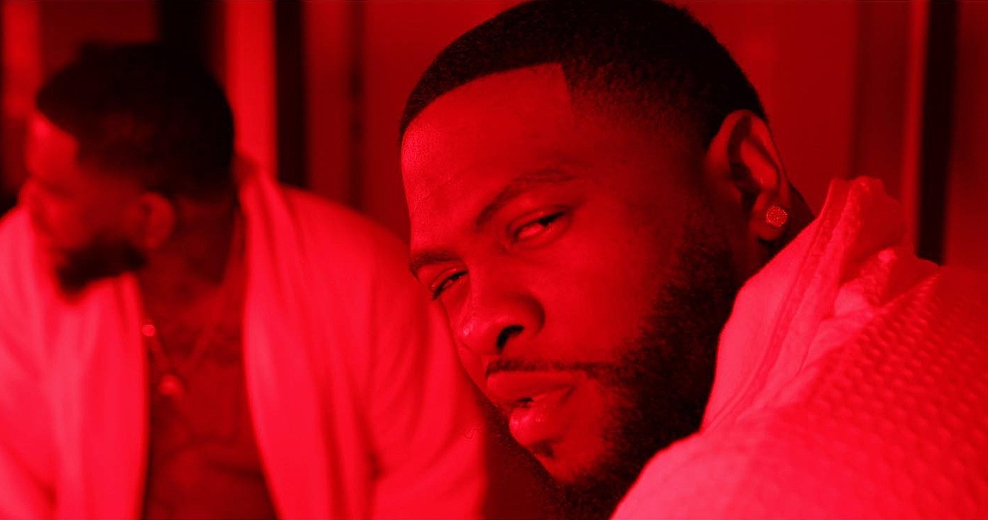 LROC Swoons Fans With Romantic Album "Love Addiction"