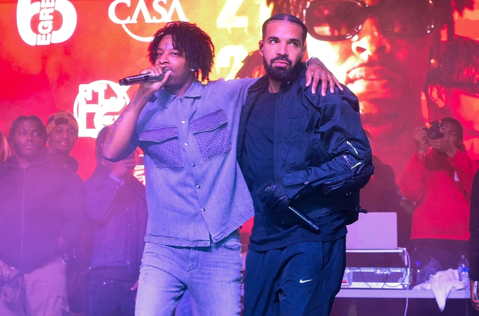 Drake Announces "It's All A Blur" North American Tour with 21 Savage