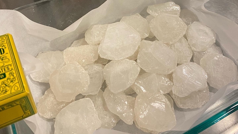 Guide to THCa Diamonds: Effects, Potency, Products