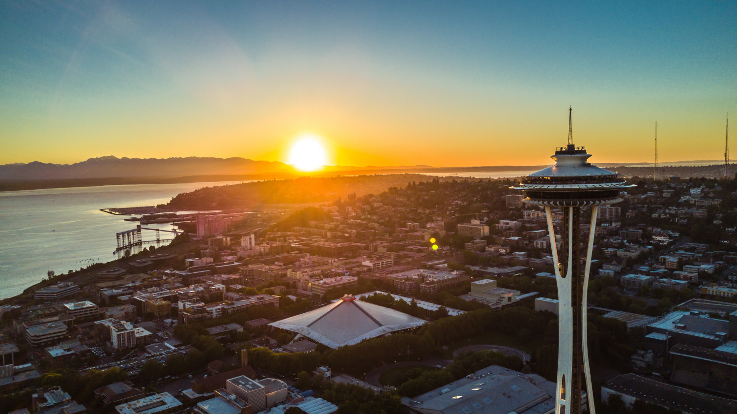The Best Hotels for Seattle Tourists - Official Recommended List