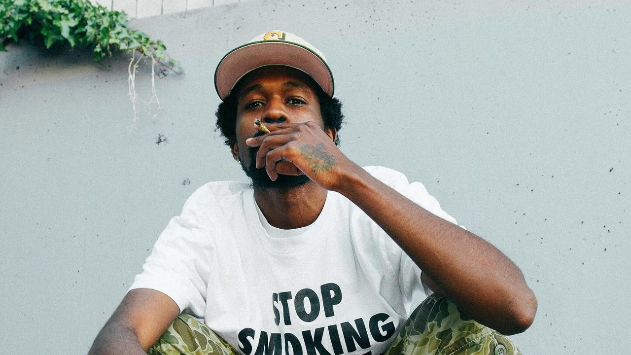 BlkSknn Begs You To "STOP SMOKING REGGIE" In New EP | Word Around the Sound