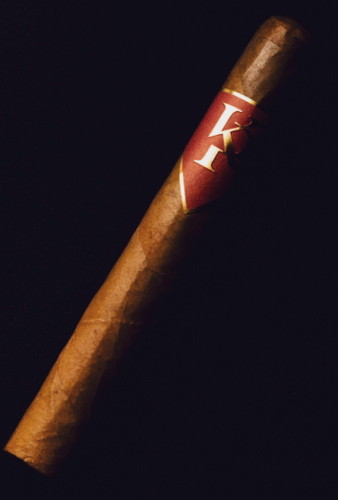Kelsey Plum Launches Signature Cigar with Kingsmakers Cigars